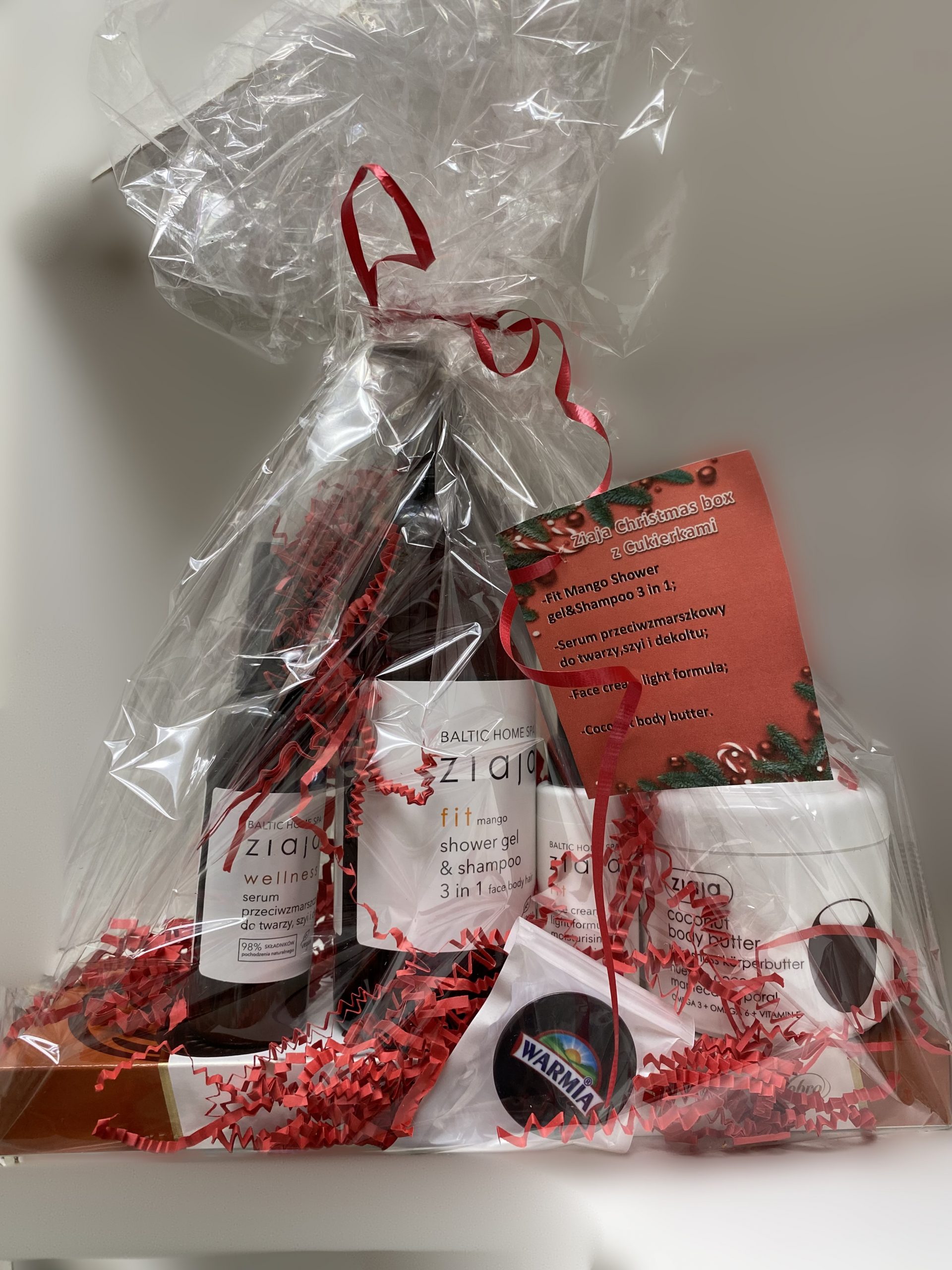 Ziaja Christmas box z Cukierkami - Piknik Express - Polski Sklep Online ...